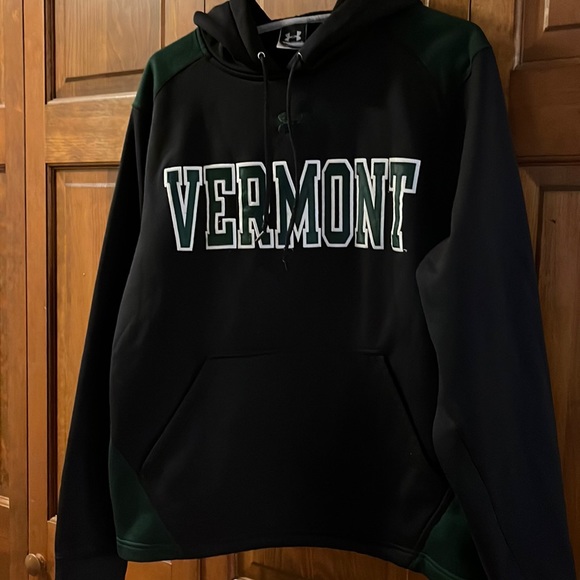 Under Armour | Other | Uvm Sweatshirt Excellent Condition | Poshmark